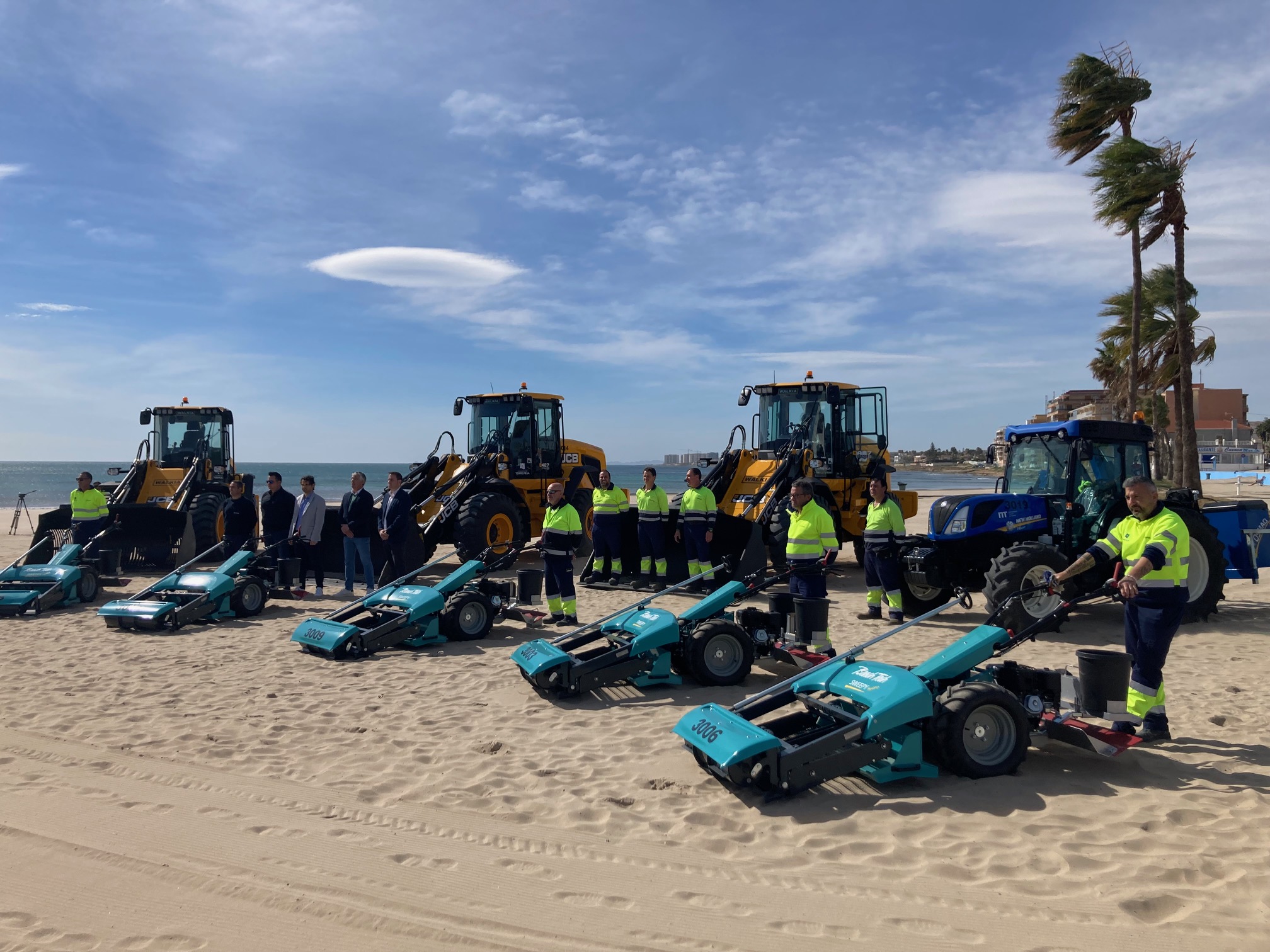New beach cleaning machines - Costa Blanca People